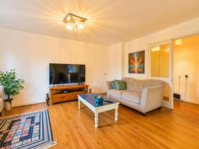 Apartment at Regent's Park Road, Greater London