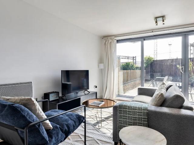 Apartment at Regent's Park Road, Greater London