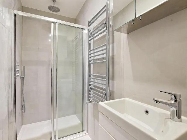 Apartment at Regent's Park Road, Greater London