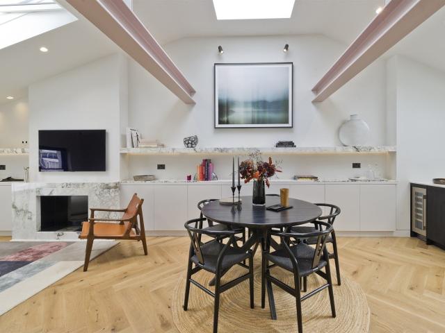 Apartment at Regent's Park Road, Greater London