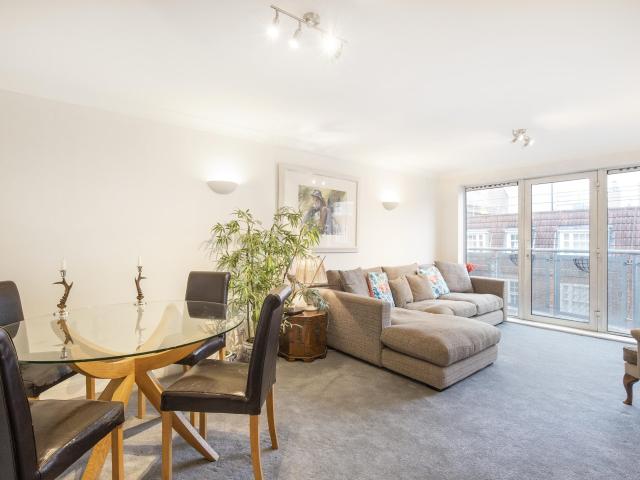 Apartment at Regency Street, City of Westminster