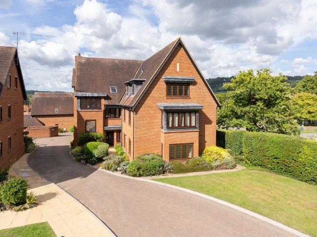 Apartment at Reigate Road, Mole Valley