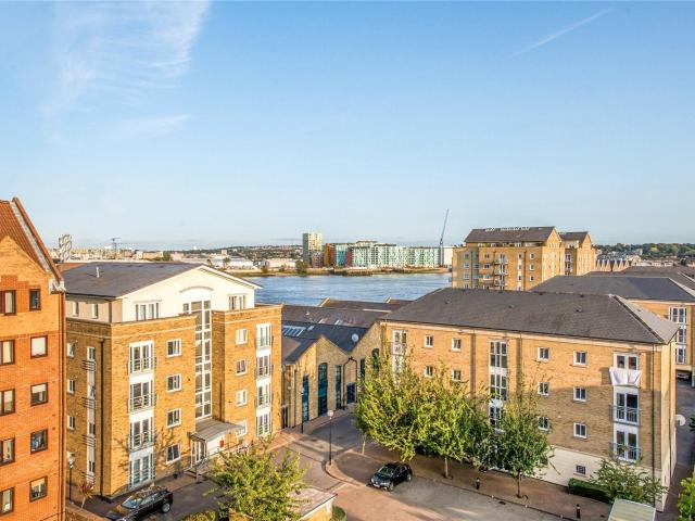 Apartment at Rembrandt Close, Greater London