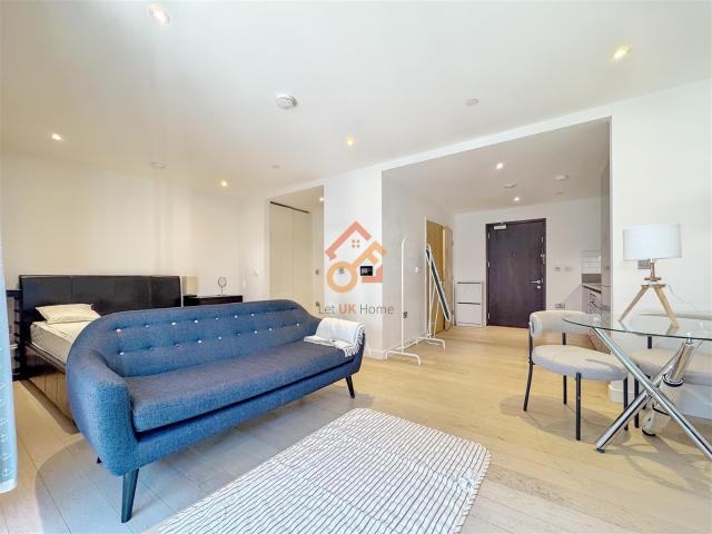 Apartment at Reminder Lane, Greater London