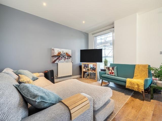 Apartment at Reminder Lane, Greater London