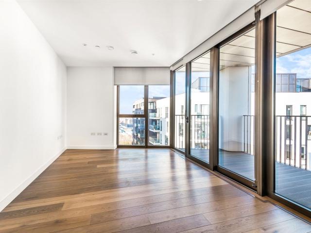 Apartment at Reminder Lane, Greater London