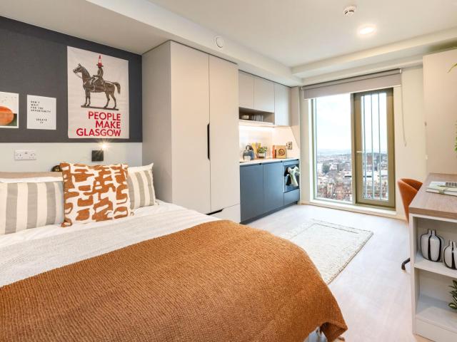 Apartment at Renfield Street, Glasgow