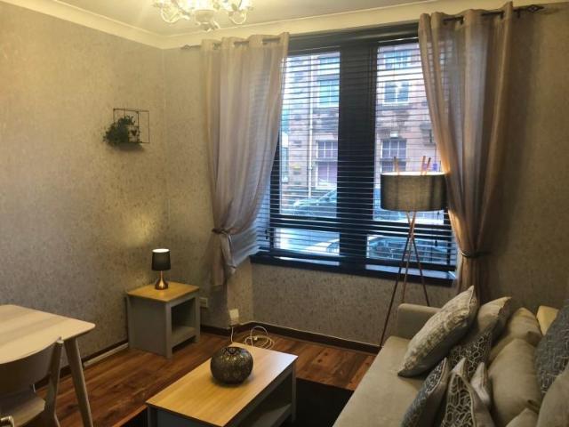 Apartment at Renfield Street, Renfrew