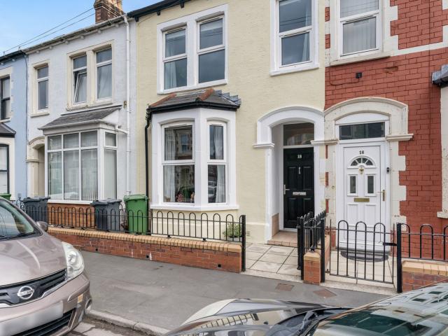 Apartment at Rennie Street, Cardiff