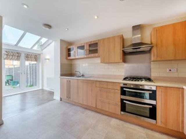 Apartment at Renwick Drive, Greater London