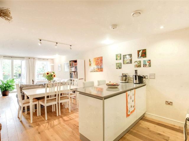 Apartment at Restell Close, Greater London