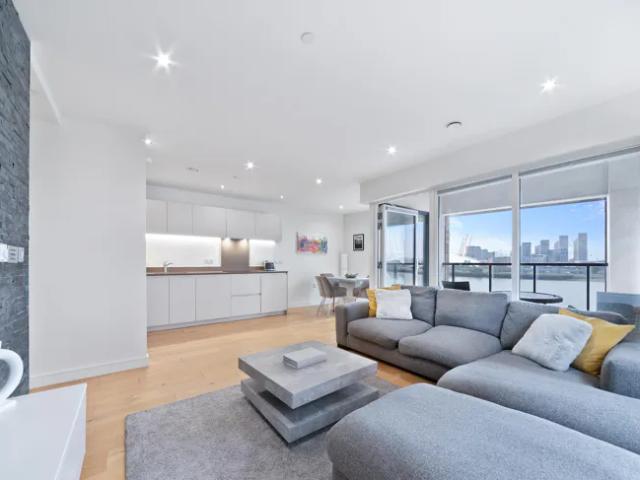 Apartment at River Barge Close, Greater London