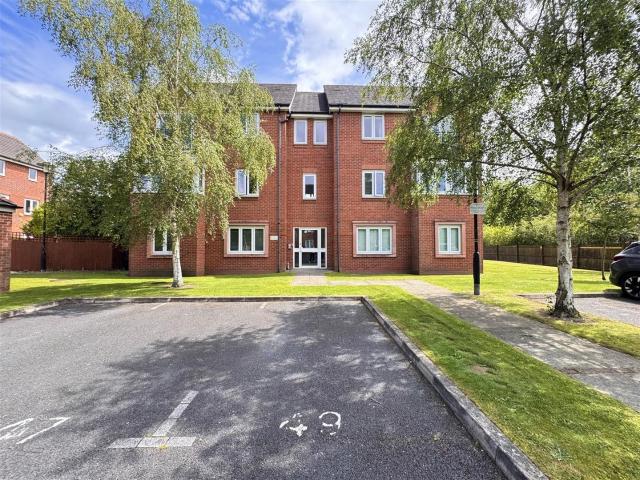 Apartment at Riverbrook Road, Trafford