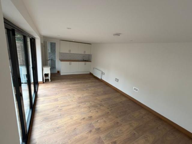 Apartment at Rivulet Road, Greater London