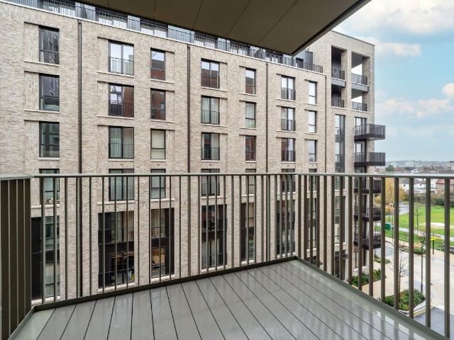 Apartment at Ribbon Lane, Greater London