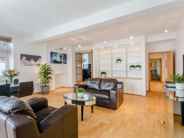 Apartment at Richmond Mews, City of Westminster