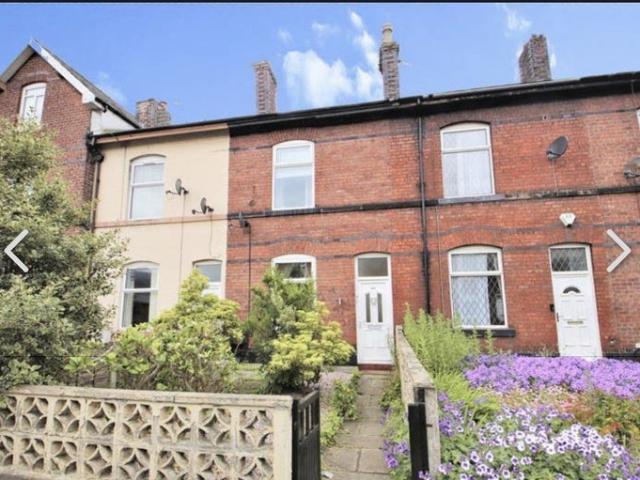 Apartment at Richmond Street, Radcliffe