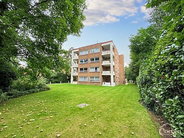 Apartment at Richmond Park Road, Bournemouth