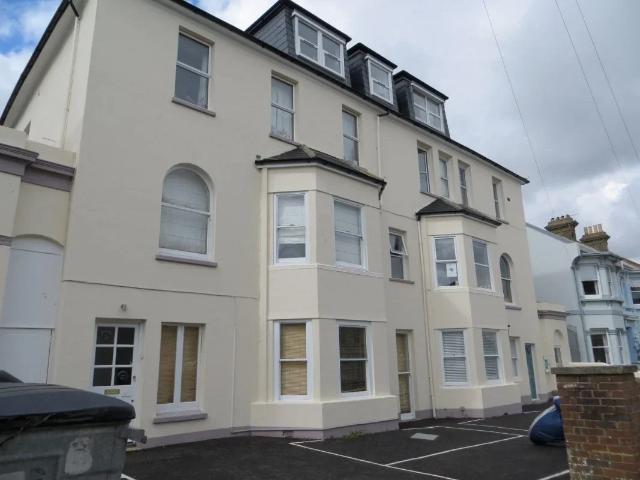 Apartment at Richmond Road, Brighton