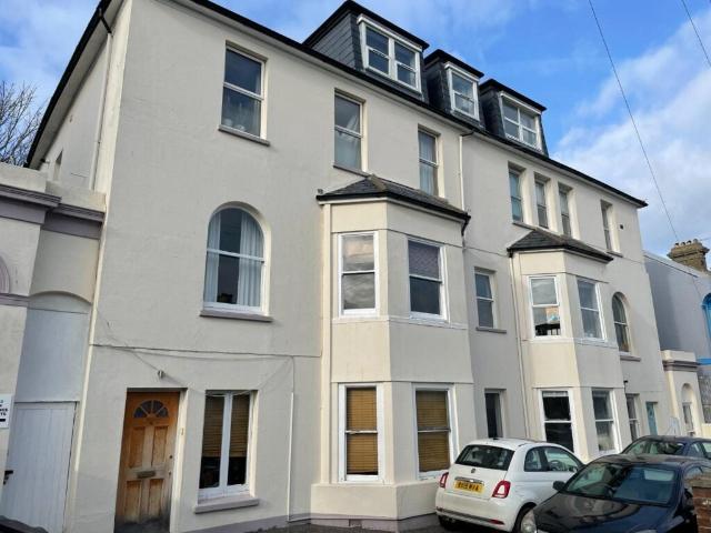Apartment at Richmond Road, Brighton