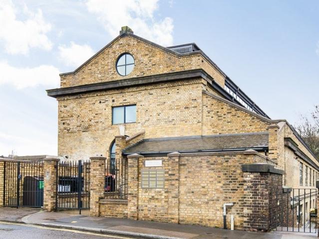 Apartment at Richmond Road, Greater London