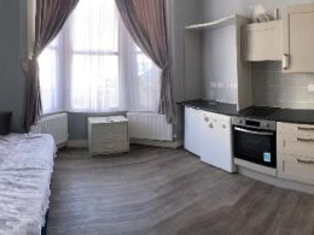 Apartment at Richmond Road, Greater London