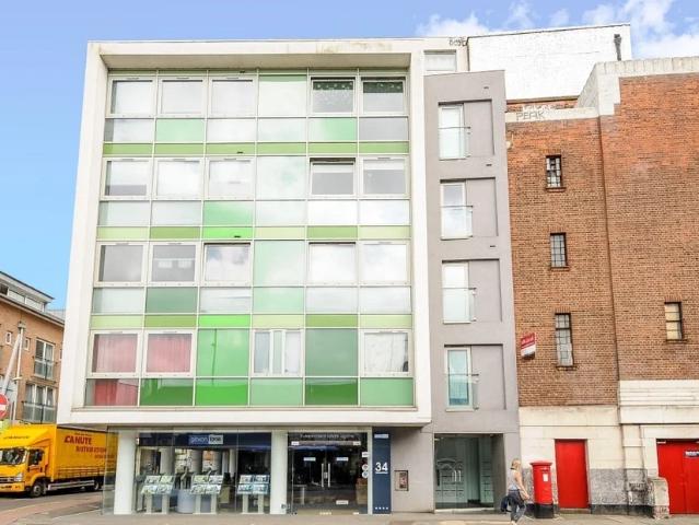 Apartment at Richmond Road, Greater London