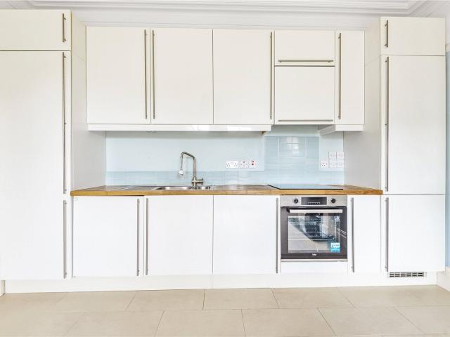 Apartment at Richmond Road, Greater London
