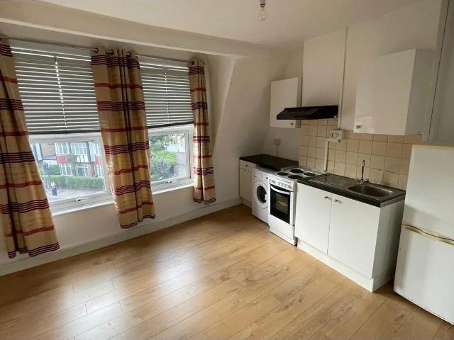 Apartment at Richmond Road, Greater London