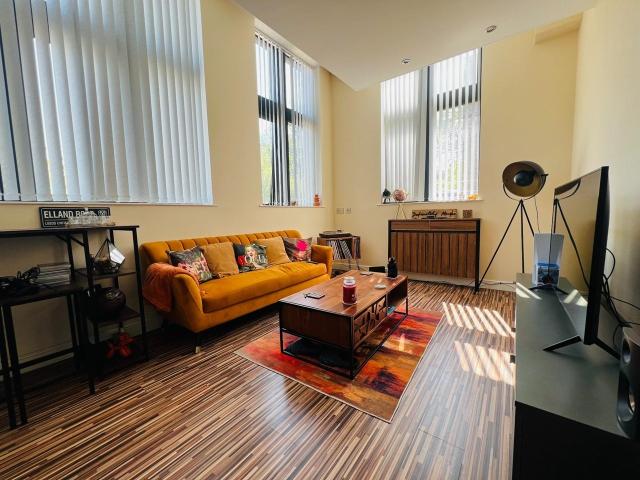 Apartment at Richardshaw Lane, Leeds