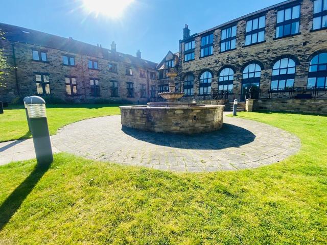 Apartment at Richardshaw Lane, Leeds