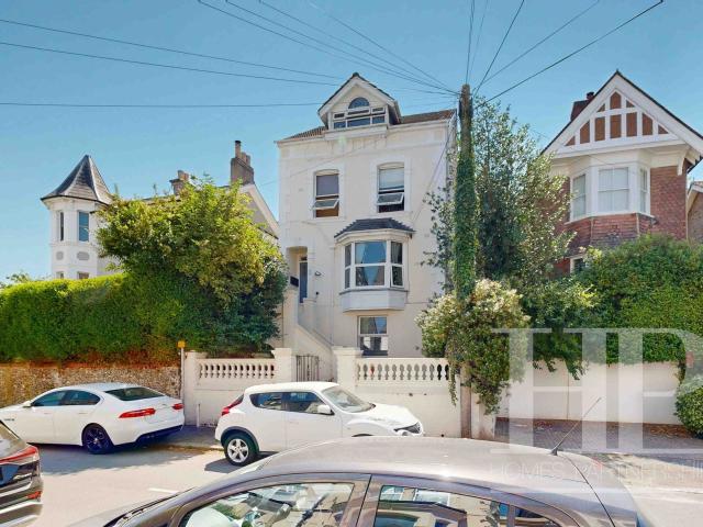 Apartment at Ridgeway Road, Reigate and Banstead