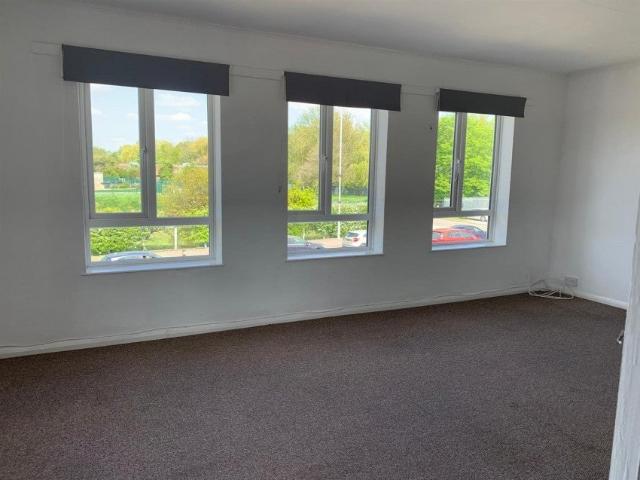 Apartment at Riddy Lane, Luton