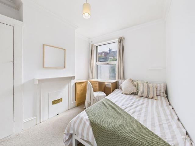 Apartment at Riley Road, Brighton