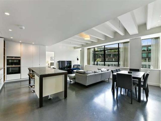 Apartment at Ring Road, Greater London