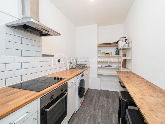 Apartment at Ringcroft Street, Greater London