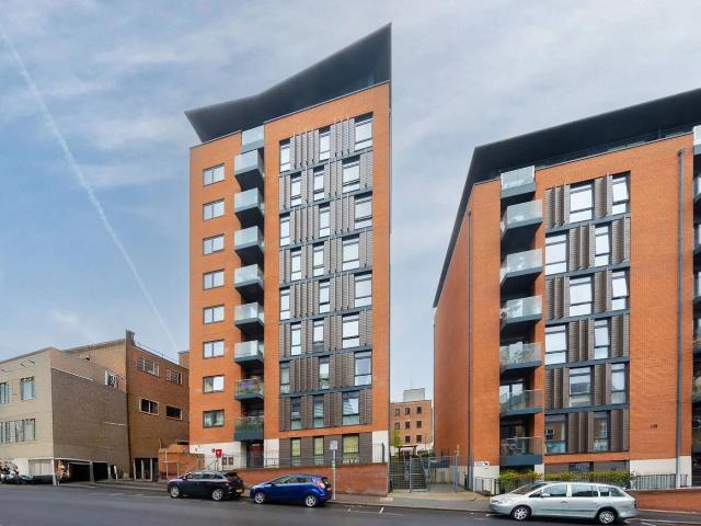 Apartment at Ringers Road, Greater London