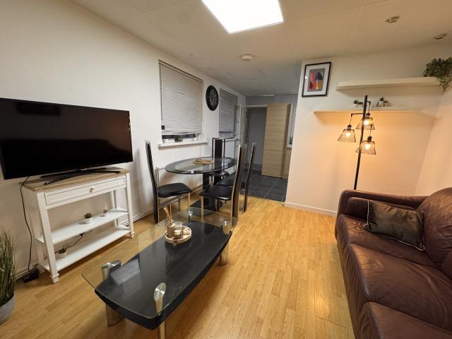 Apartment at Ruthin Gardens, Cardiff