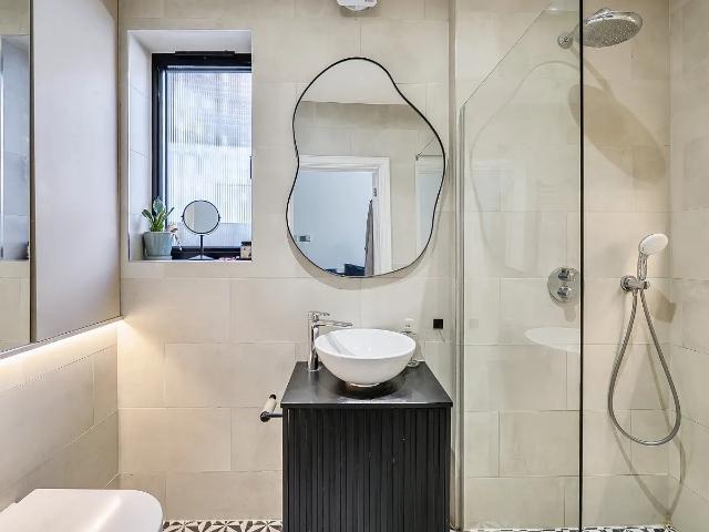 Apartment at Rutland Gardens, Greater London