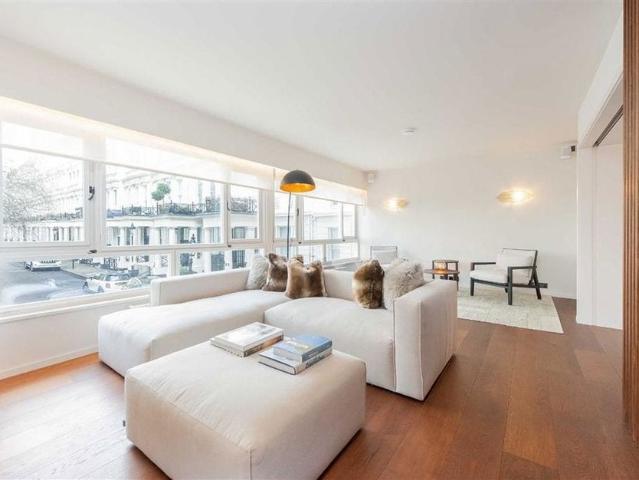 Apartment at Rutland Gate, City of Westminster