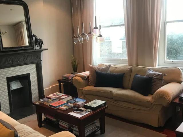 Apartment at Rutland Grove, Greater London