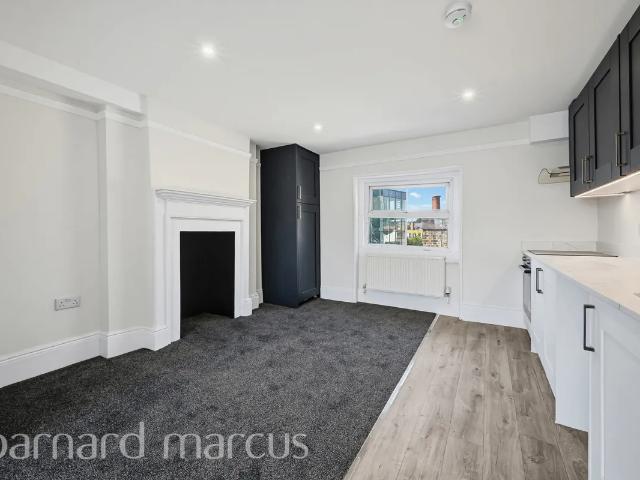 Apartment at Rumsey Road, Greater London