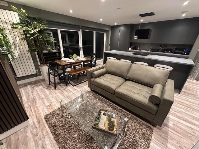 Apartment at Runnelfield, Greater London