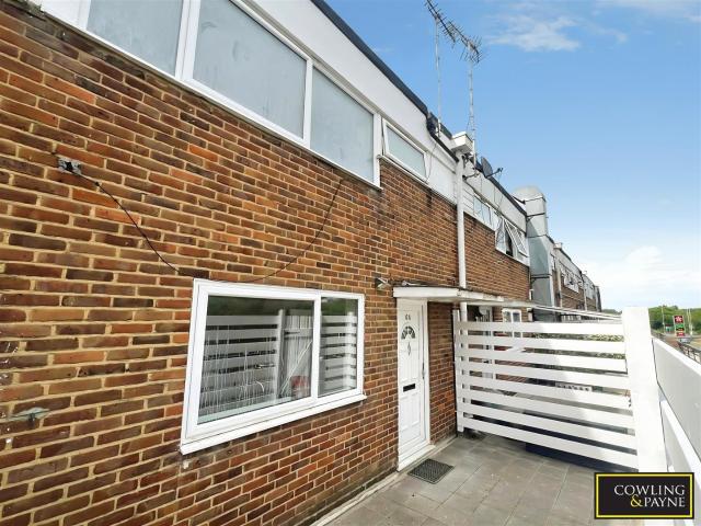Apartment at Runwell Road, Wickford