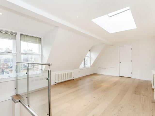 Apartment at Rupert Street, City of Westminster