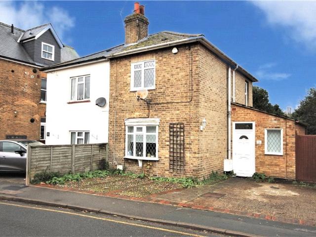 Apartment at Rusham Road, Borough of Runnymede
