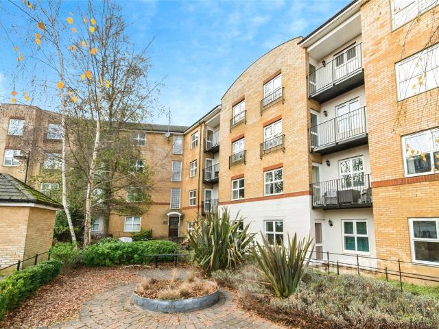 Apartment at Russell Road, Basingstoke and Deane