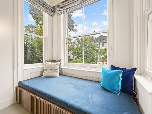 Apartment at Russell Road, Greater London