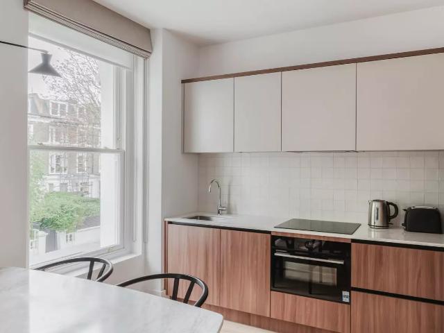 Apartment at Russell Road, Greater London