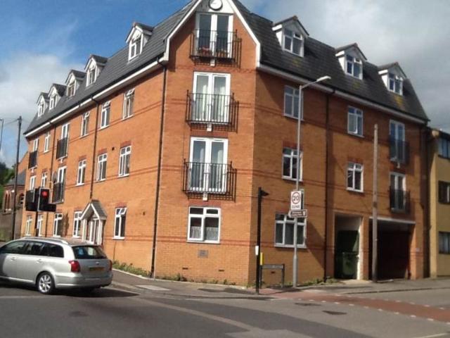 Apartment at Russell Street, Luton